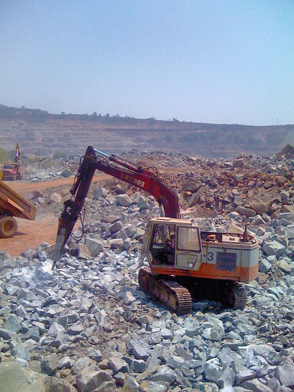 HP 2500 a tireless worker in the mines of India - Indeco Ind. SpA