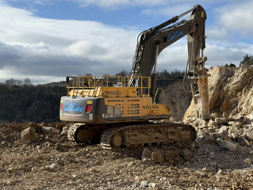 An HP 12000 stars in a sustainable quarry in the UK - Indeco Ind. SpA